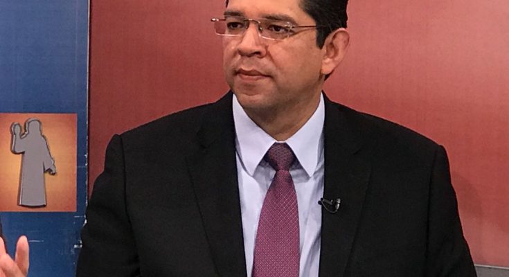 “Tanto el gobierno del FMLN como ARENA no encontraron la formula para ...