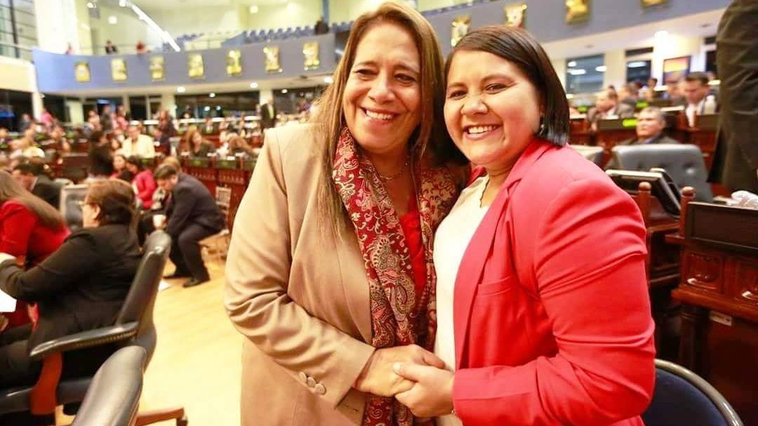 Nidia Díaz pide a salvadoreños que le permitan seguir «velando» por el ...