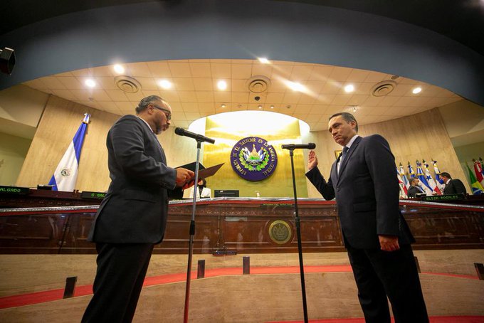 Asamblea elige como nuevo Fiscal General de la República a Rodolfo Delgado Asamblea elige como nuevo Fiscal General de la República a Rodolfo Delgado